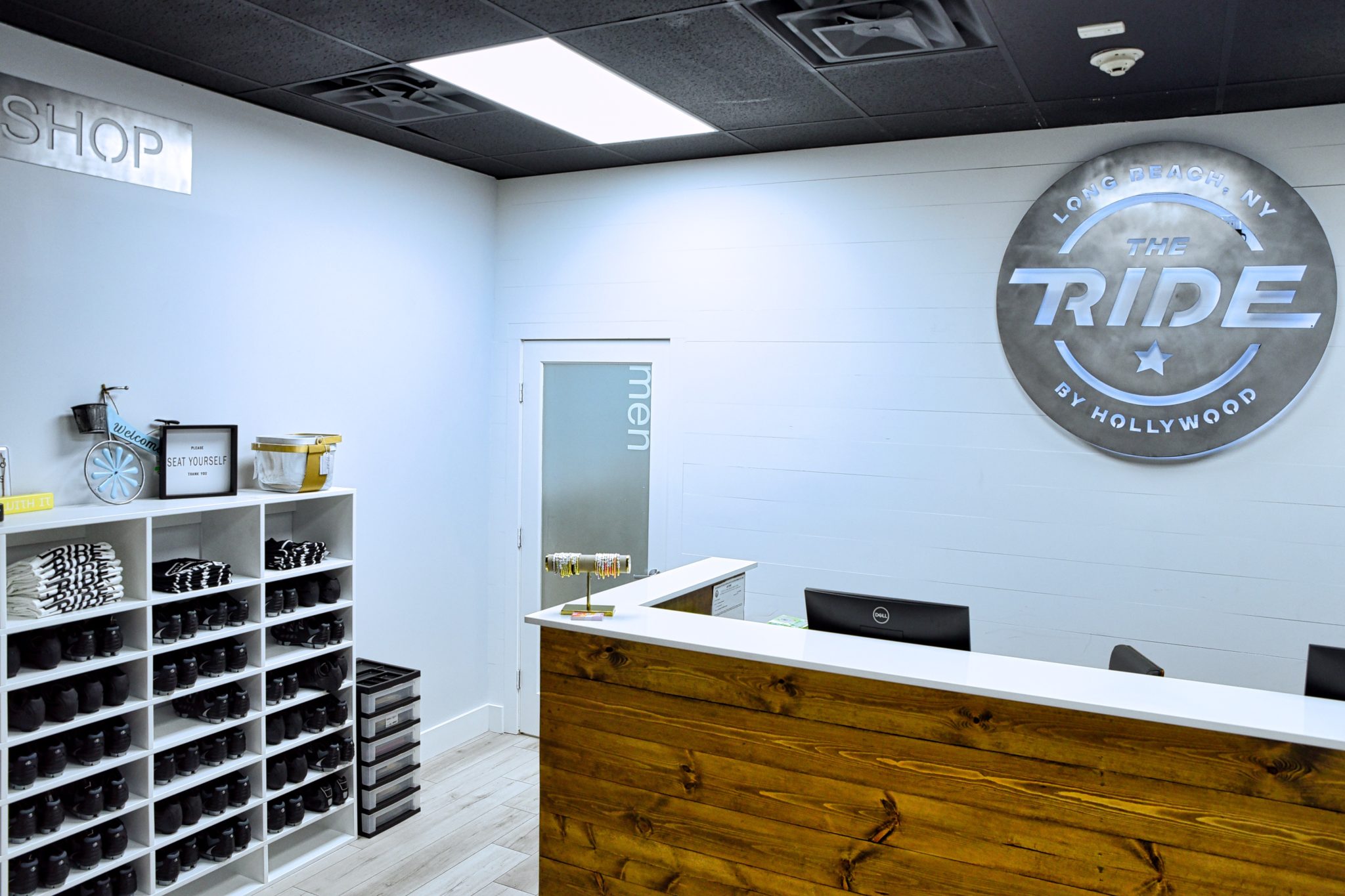 Inside the Studio – The Ride By Hollywood